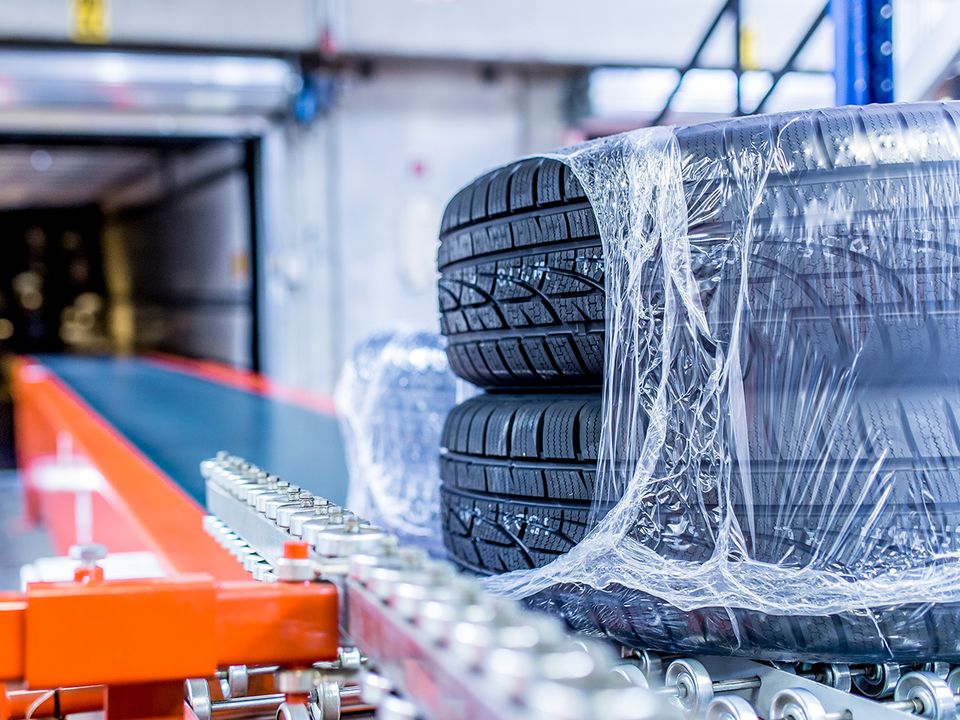 Reifen-Logistik: Reifengroßhandel europaweit für Händler